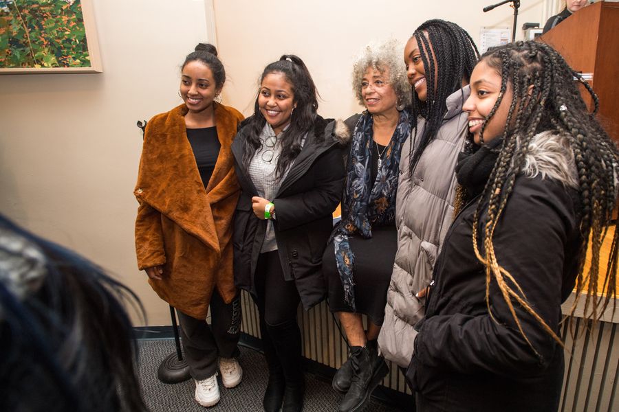 Controversial Civil Rights Activist Angela Davis Draws Big Crowd to BU ...