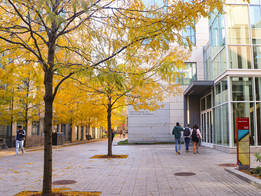 Vis Moot | School of Law