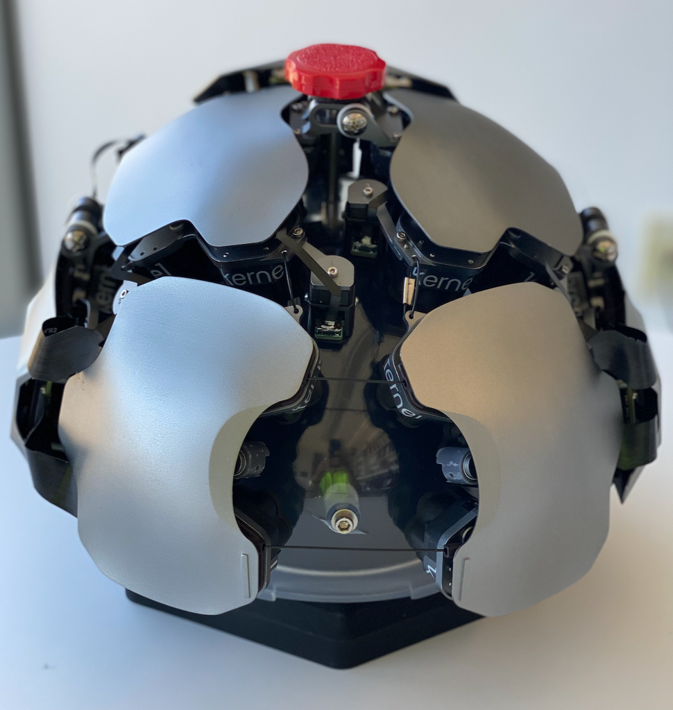 First Experience with the Kernel Flow Device | Neurophotonics Center