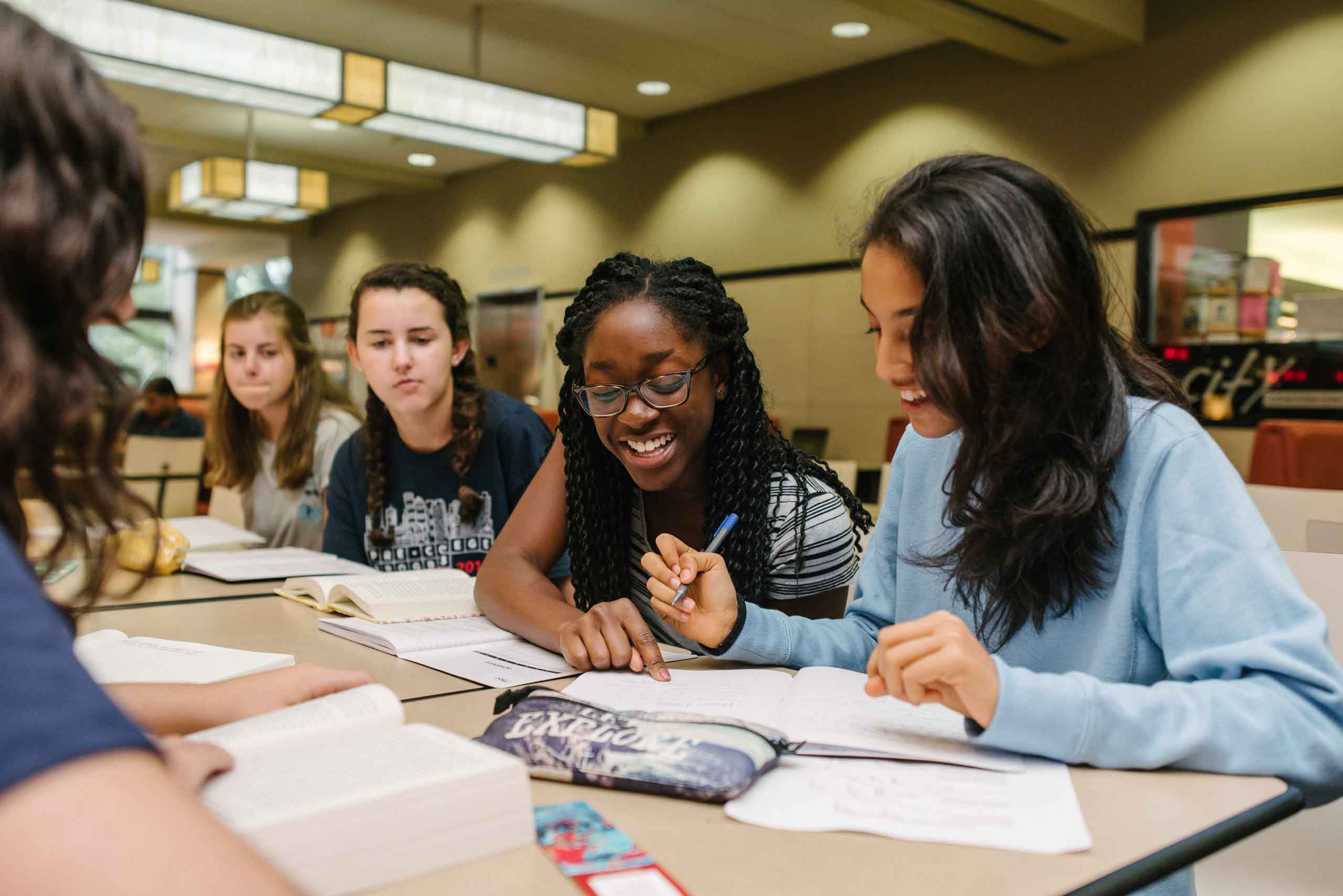 High School Pre-College Summer Programs | Boston University Summer Term