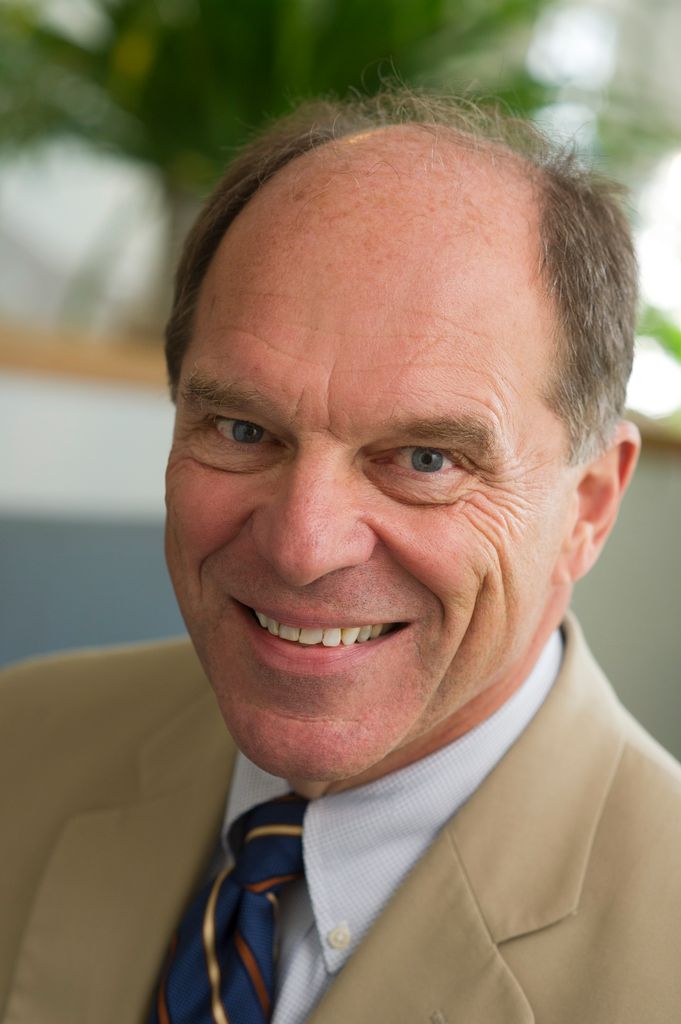 Dr. Beaudette Received Career Achievement Award from New England ...